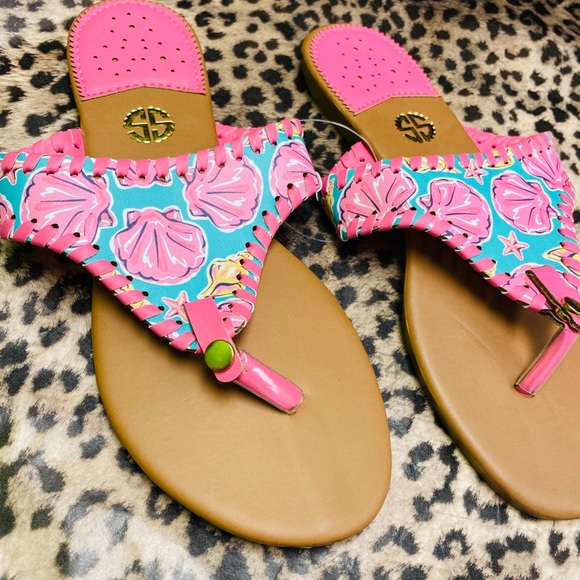 Simply Southern | Shoes | Simply Southern Sandals 7 Shell | Poshmark
